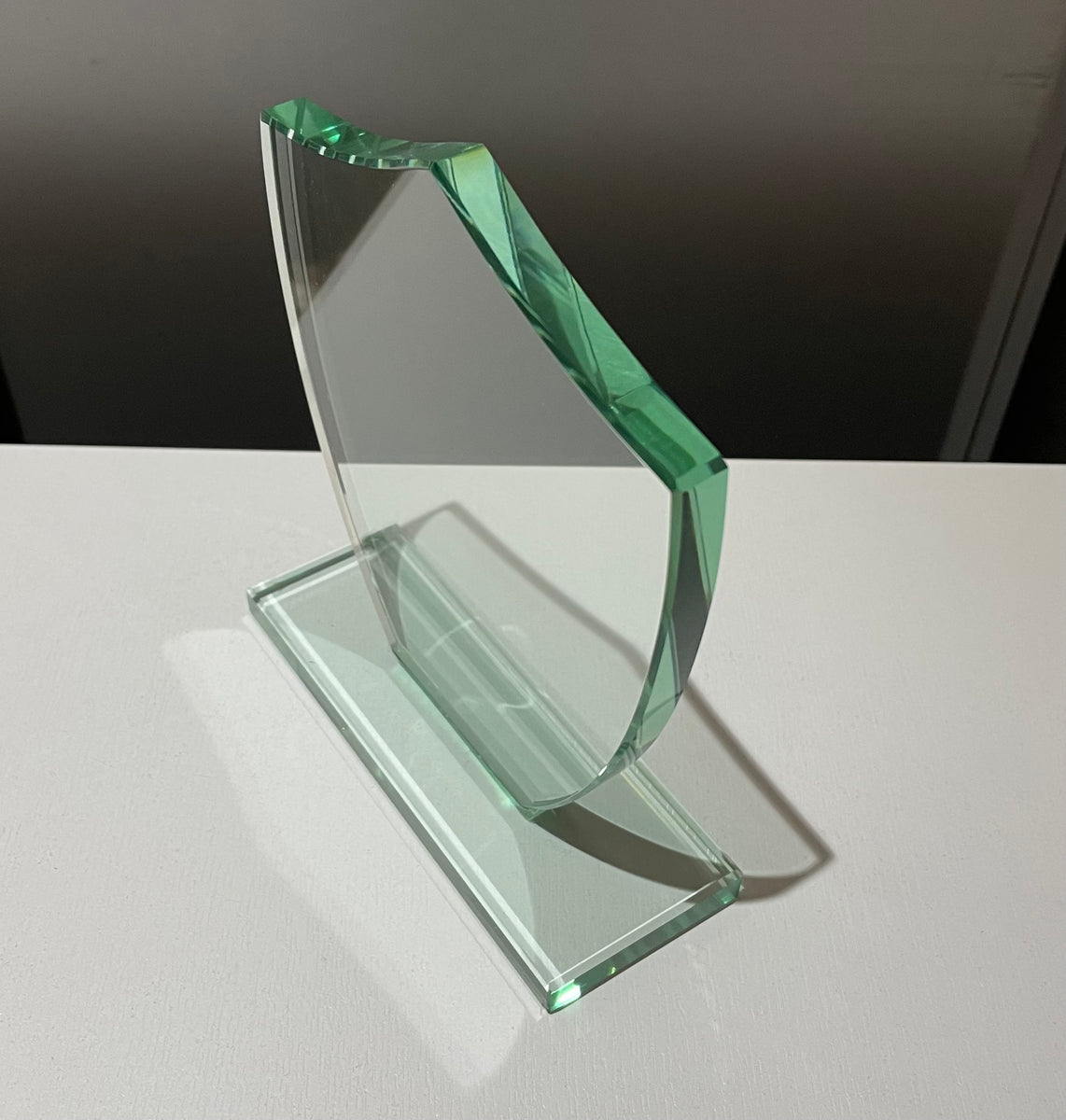 Glass Shield Awards Presentation Trophy 10mm thickness – Wholesale Trophies